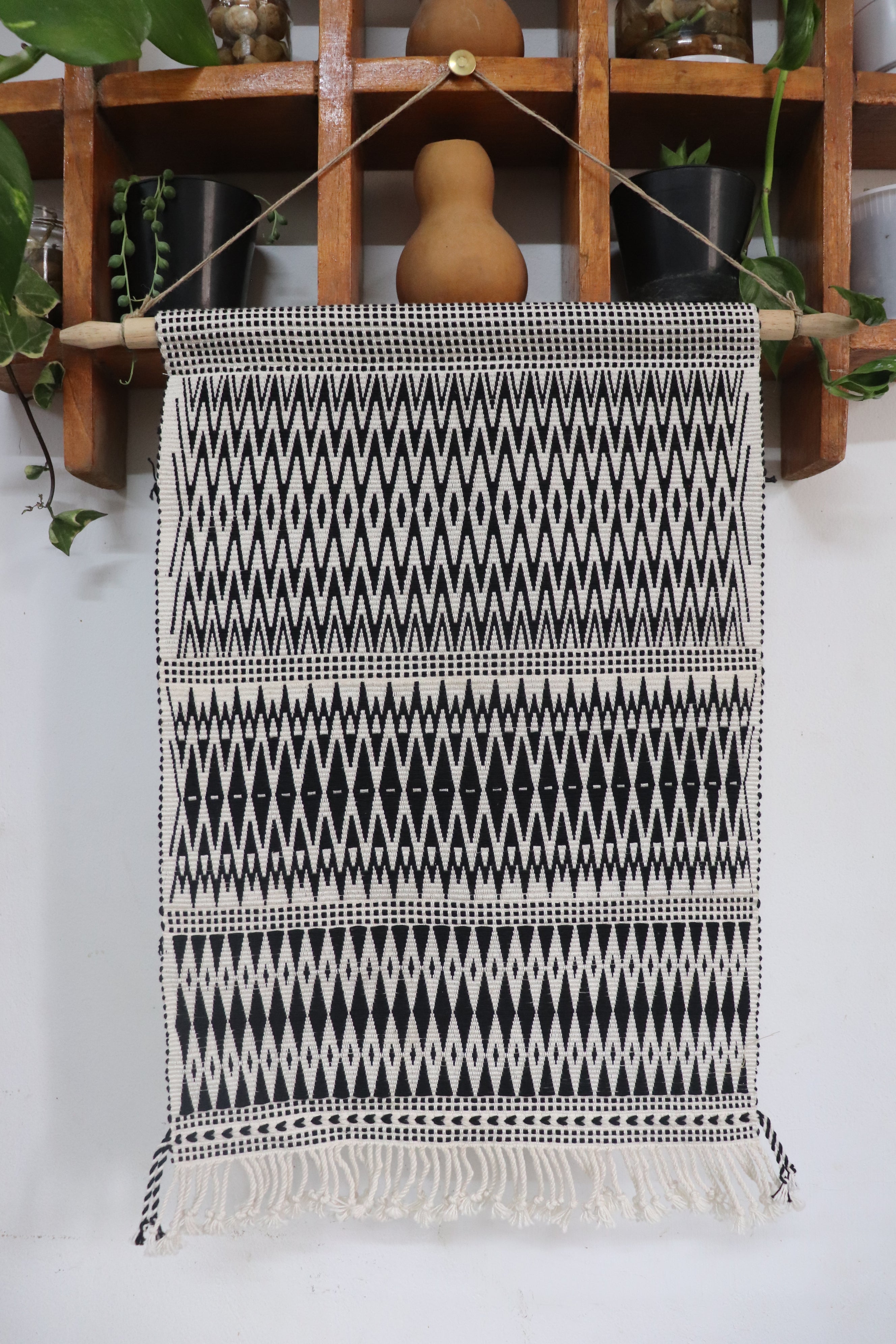 Handwoven Wall Hanging – Chizami Weaves