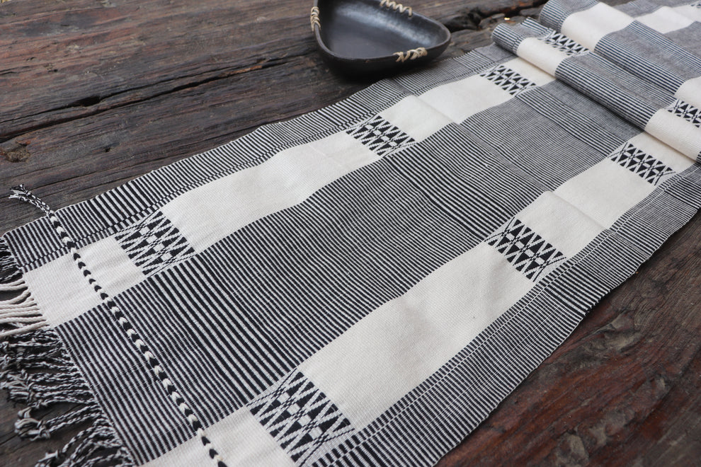 Handwoven Table Runner – Chizami Weaves